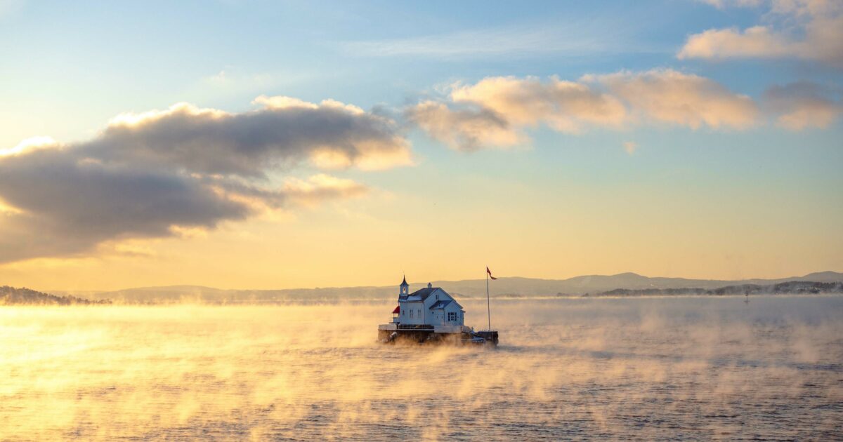 The best way to see Norway - Sustainable boat tours - Brim Explorer