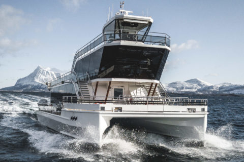 Båttur - Miljøvennlige båtturer og cruise i Norge - Brim Explorer